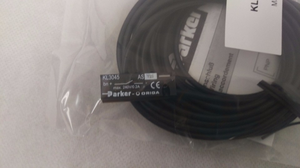 Parker Origa KL3045 Magnetic Reed Switch with LED and 5M Cable | eBay