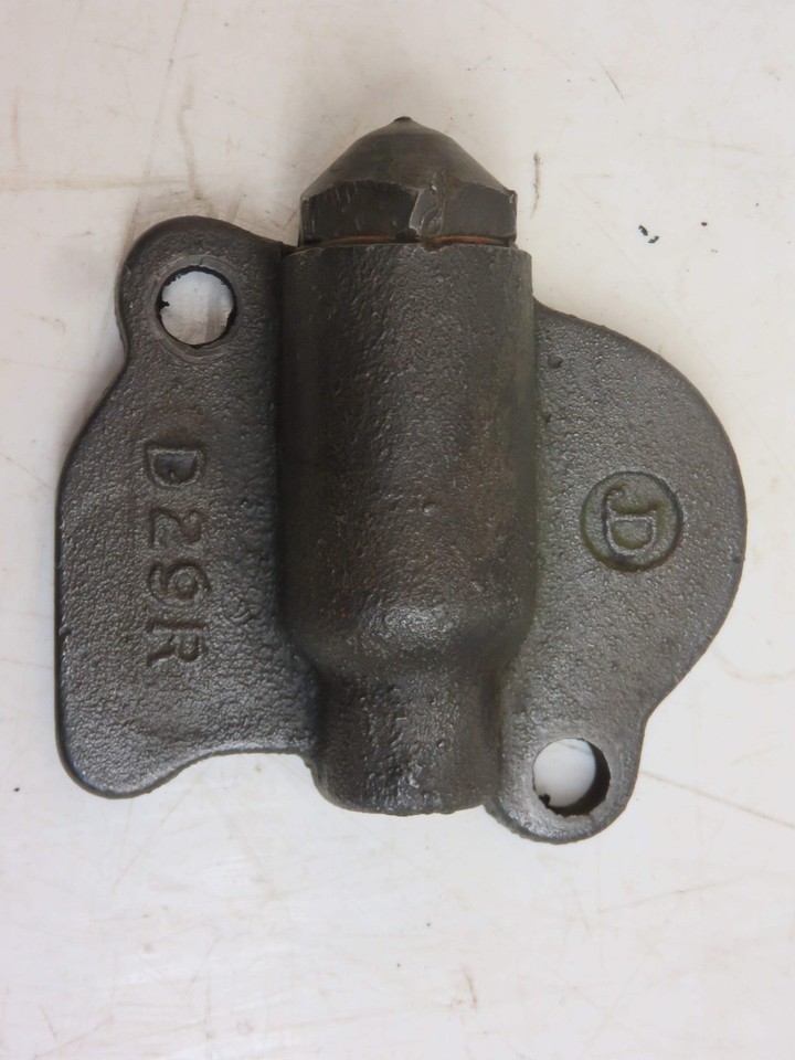 D29R John Deere Engine Oil Pump Cover For D, GP, GPWT | eBay