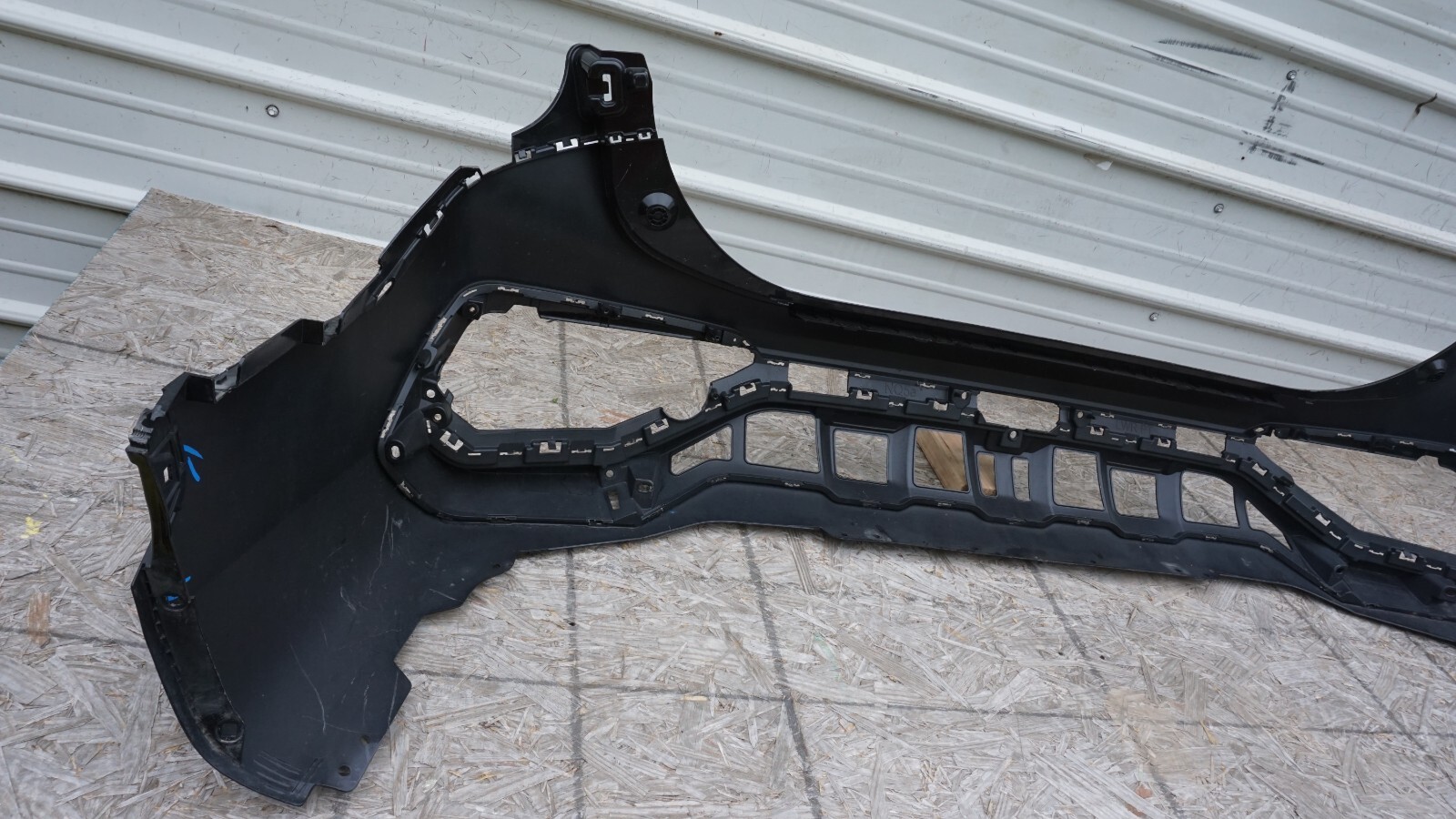 2022-2023 Kia Sportage Rear Lower Bumper Cover OEM 86612-P1000 22 23 | OE