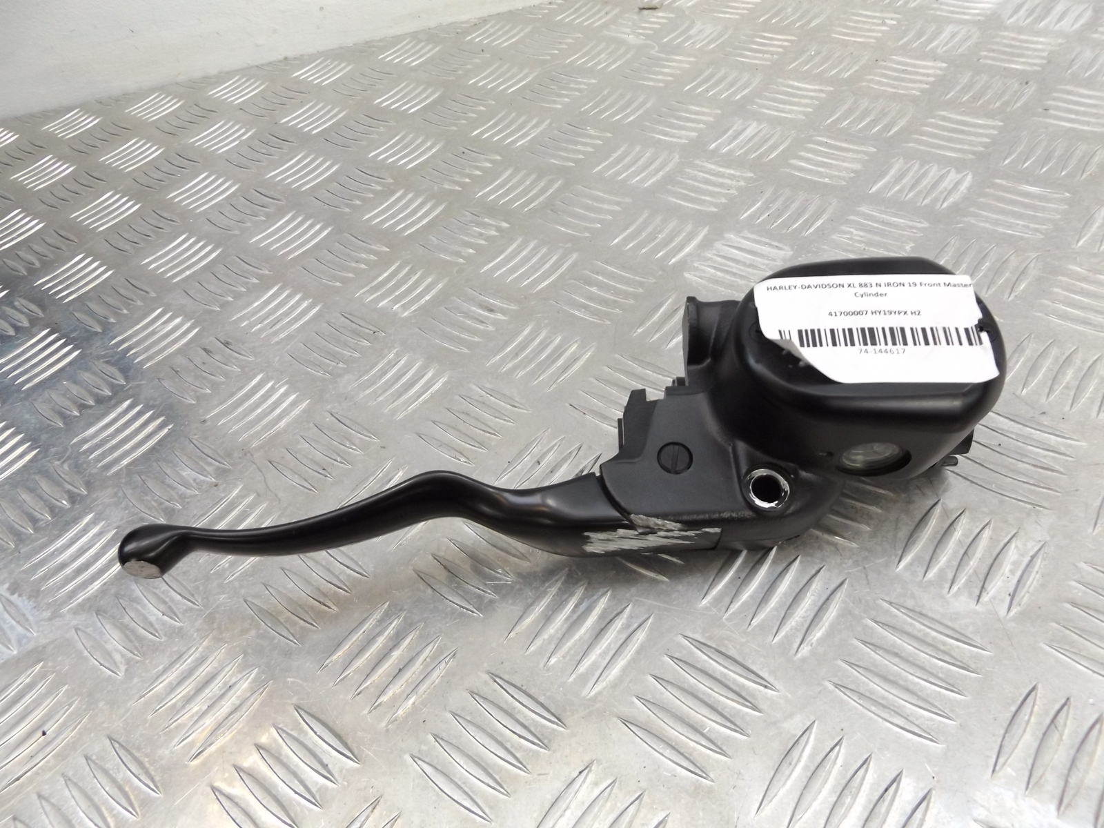 2019 HARLEY-DAVIDSON XL 883 N IRON Front Brake Master Cylinder 41700007 ...