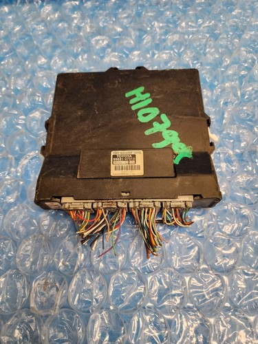 2011-2012 Toyota Prius battery management control module 89681-47212 ...