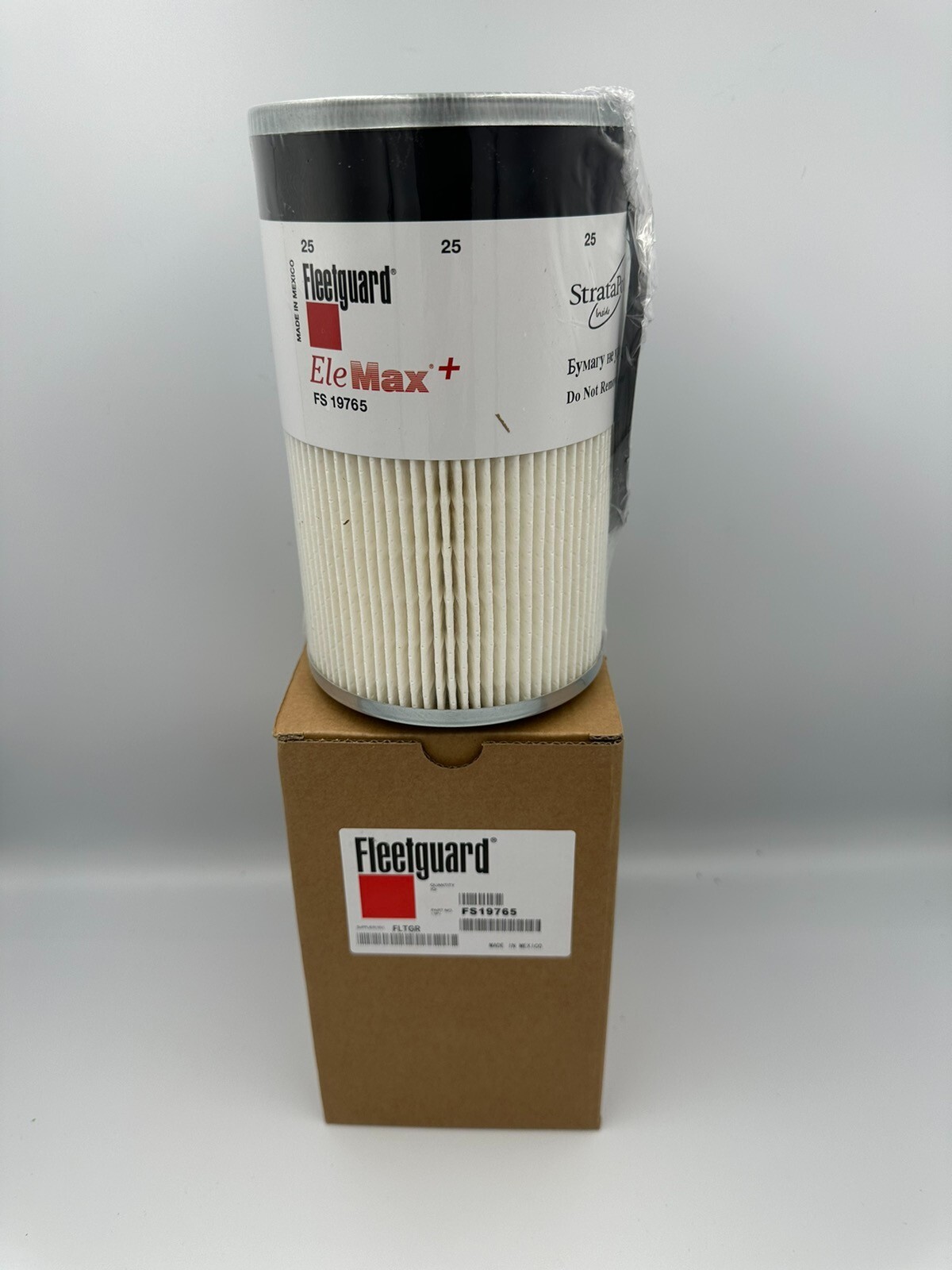 ASHOK F8835100 - Fuel filter cross reference