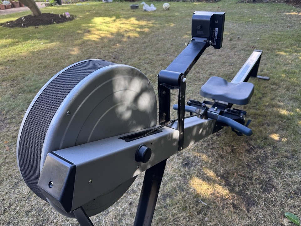 Concept 2 Model C Indoor Rowing Machine with PM3 Monitor (Concept2 ...