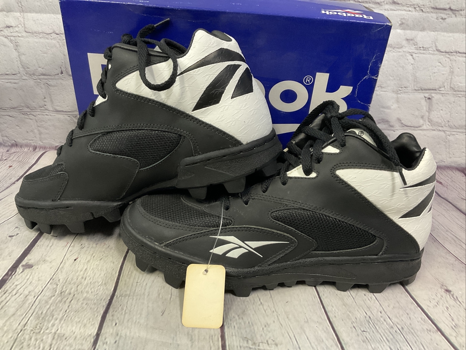 Reebok Pit Bull Mens Football Cleats Size 8 Black White New With Box | eBay