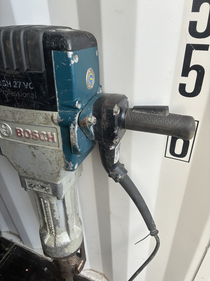 Bosch GSH 27 VC Road Breaker Demolition 110V Concrete Breaker With ...