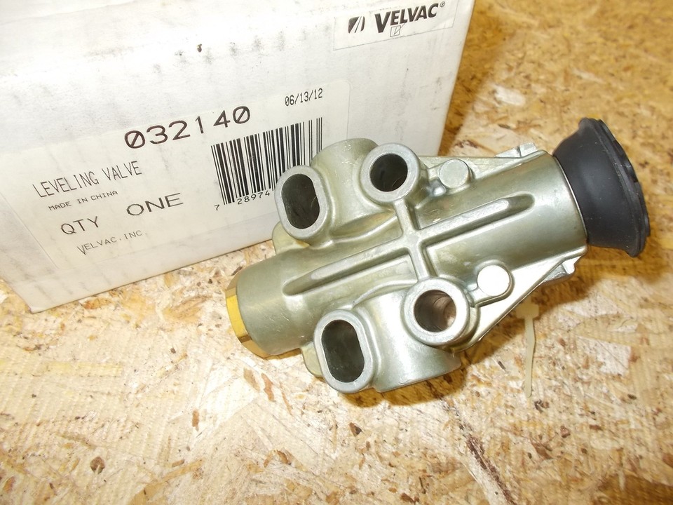 NEW Velvac 032140 Height Control Levelling Valve *FREE SHIPPING* | eBay