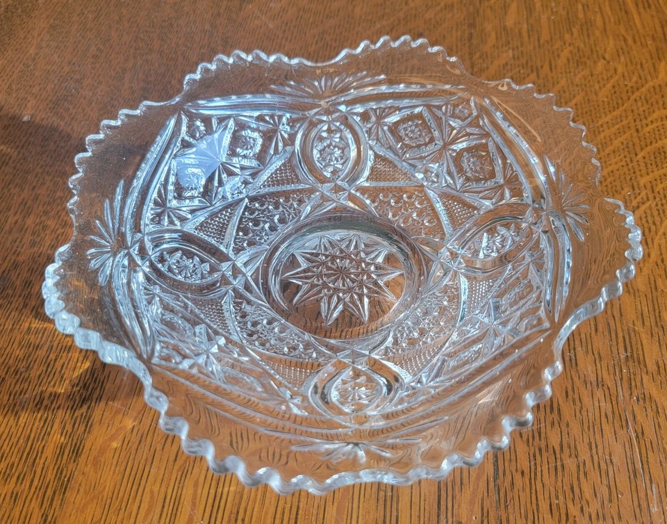 Vintage Star And Pineapple 7" Wavy Edge Cut Glass Bowl | eBay