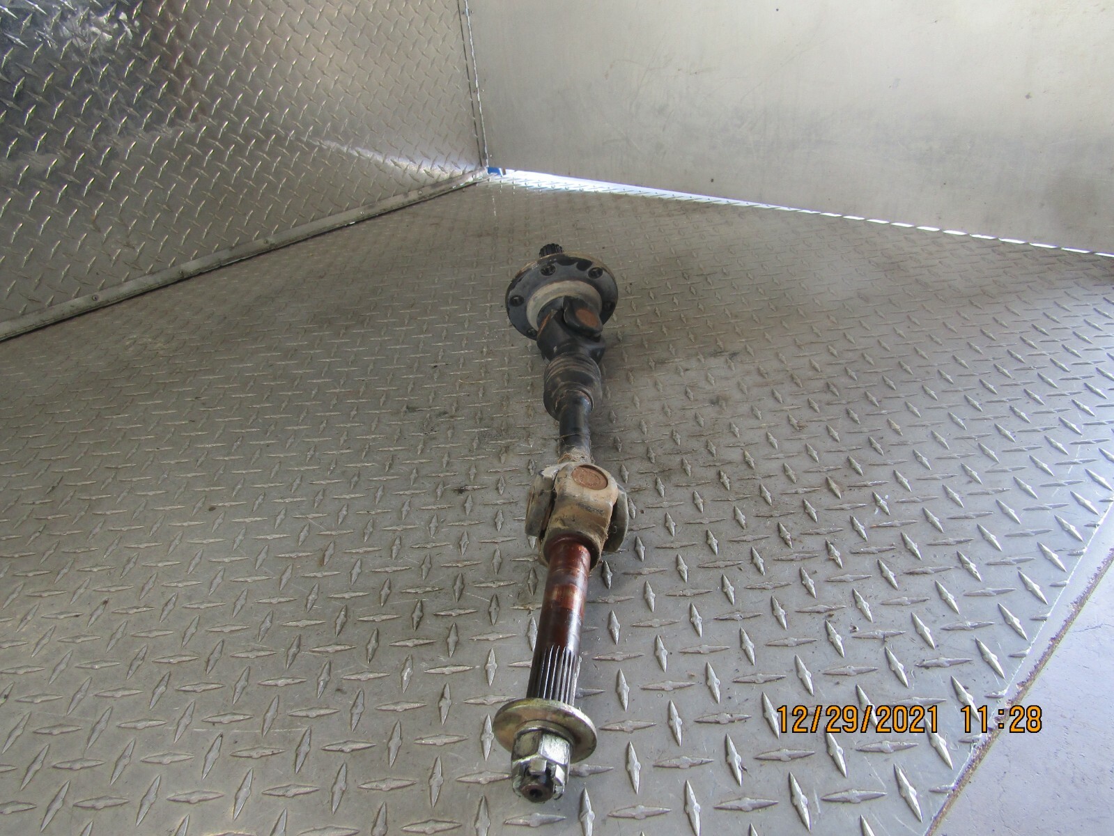 Kawasaki Mule 3010 KAF620E Rear Axle 712 | eBay