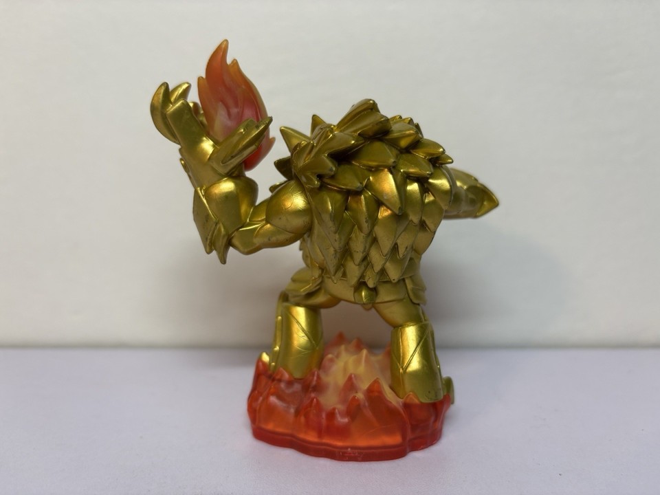 Skylanders Trap Team Damaged Wildfire Figure See Condition No Shield | eBay