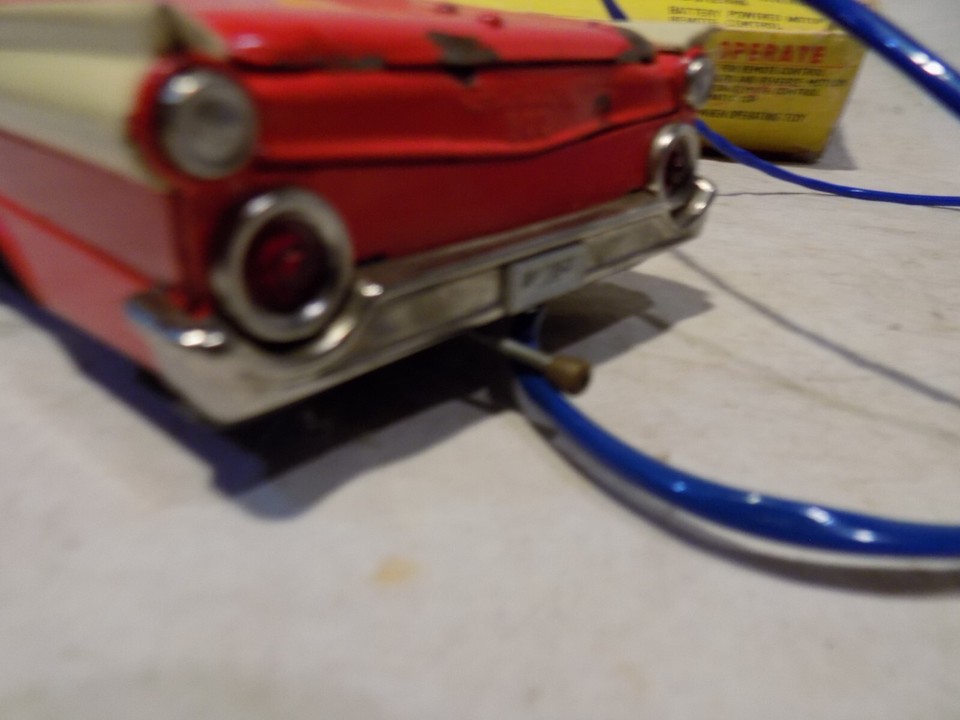 CRAGSTAN 1959 FORD FAIRLANE RETRACTABLE TIN REMOTE CONTROL CAR JAPAN ...
