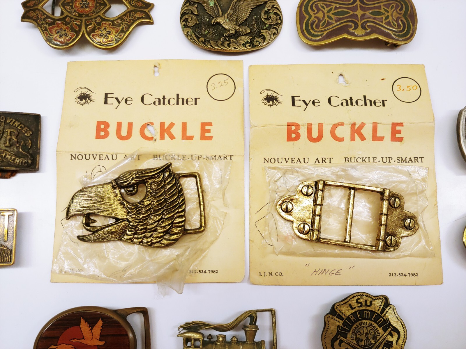 Collection Lot Vintage Brass Belt Buckle Advertisements Levis, United ...