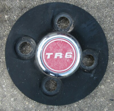 Triumph TR6 Wheen Center Hubcap Hub Cap Black w/ TR-6 Badge Used Orig ...