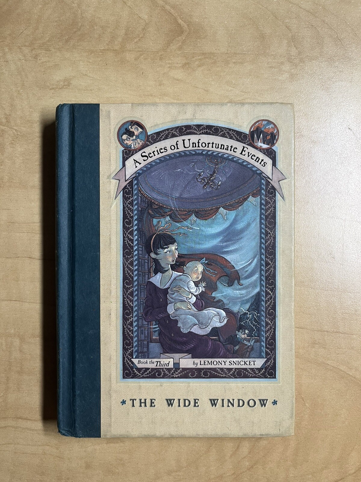A Series of Unfortunate Events Third Book By Lemony Snicket The Wide ...