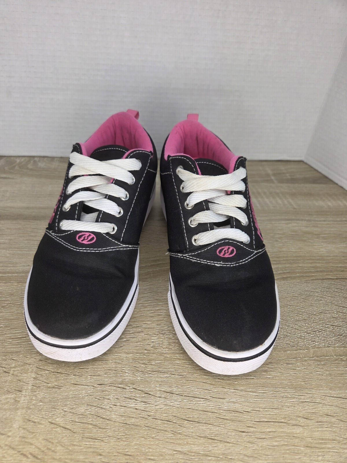 HEELYS PRO 20 Roller Skate Shoes Wheeled Sneakers YOU… - Gem