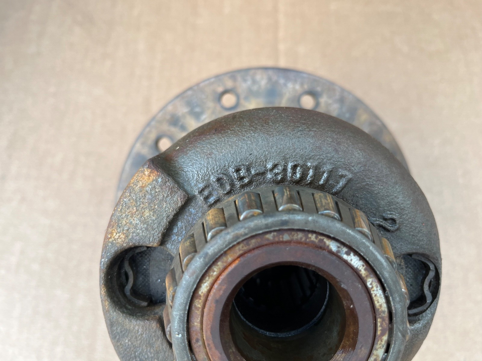 Original GM 64-78 Corvette 3 Series Eaton Differential Posi Carrier ...