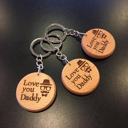 Dad Father Wooden Keyring Keychain Gifts - Engraved with heartfelt ...