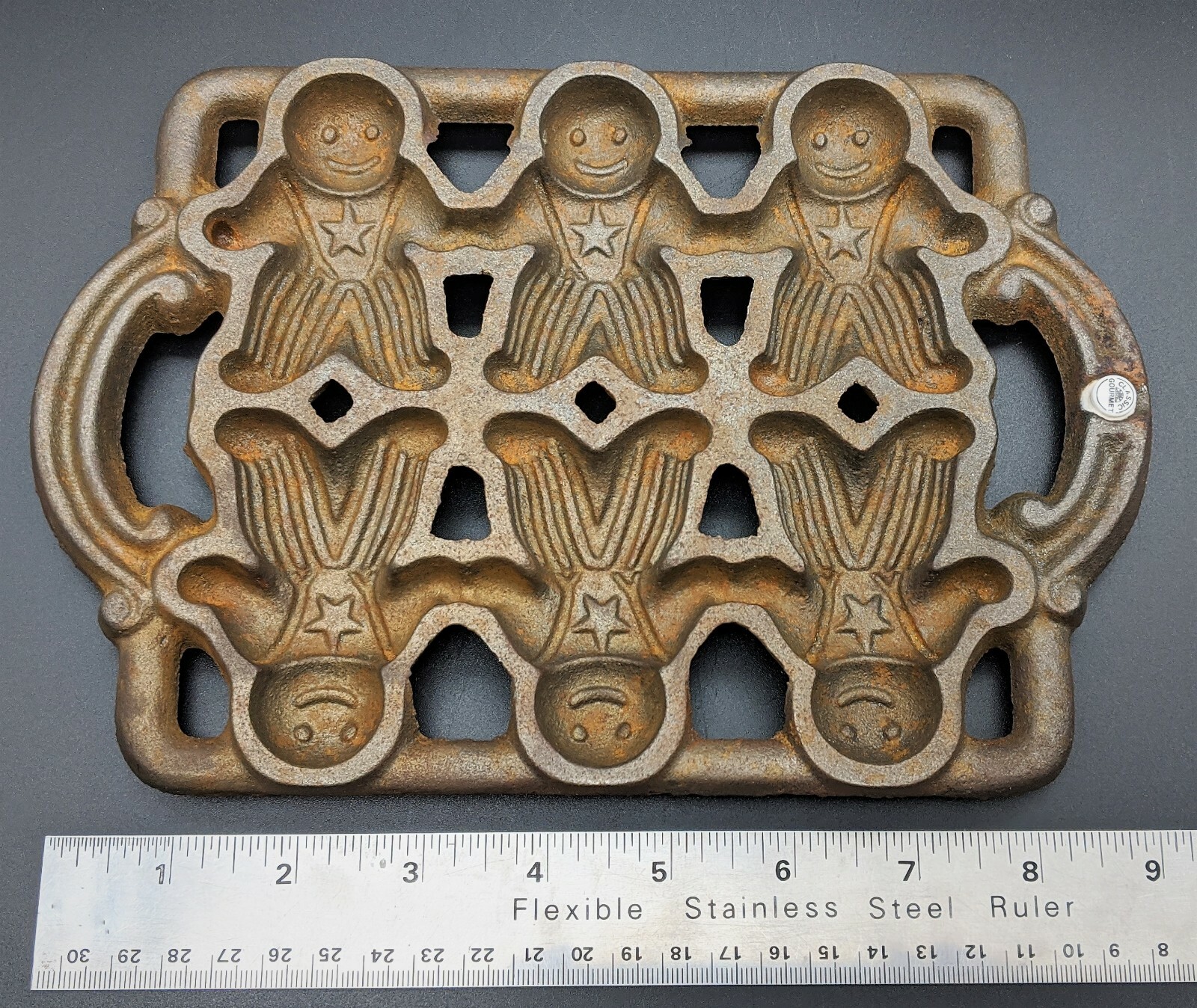 Vintage John Wright Cast Iron All American Gingerbread Man Baking Pan ...