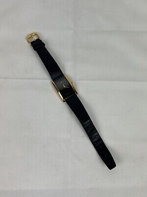 Movado Curved La Nouvelle Watch 87.c1.420.2 Gold Leather Movado Curved La Nouvelle Watch 87.c1.420.2 Gold Leather