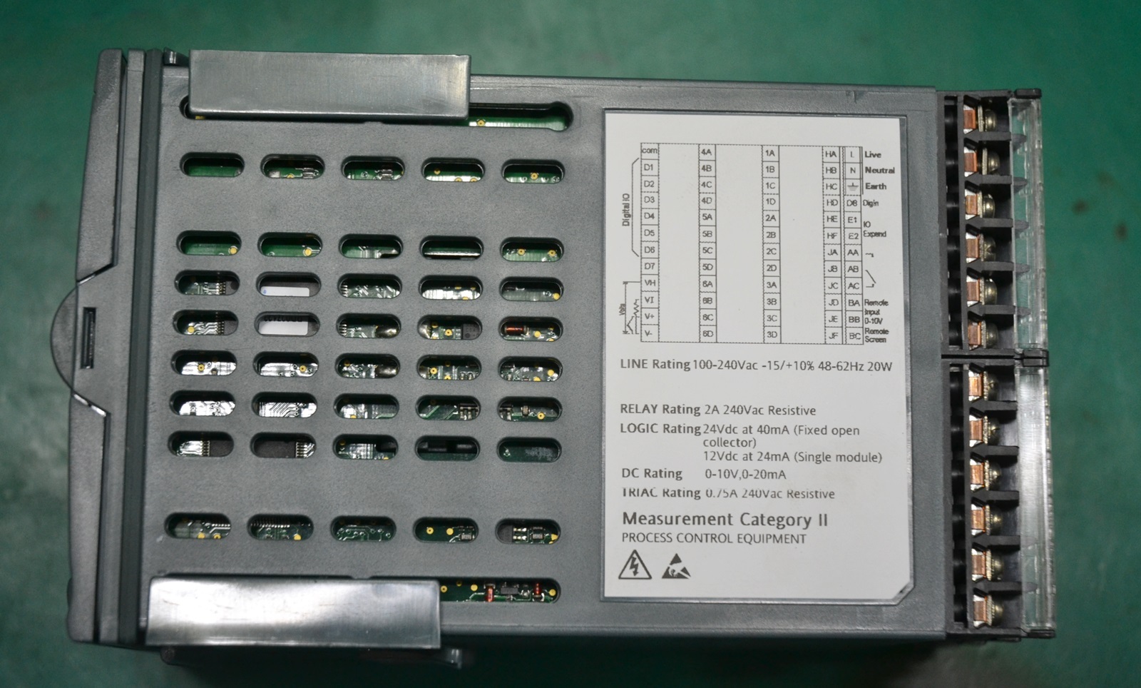 Eurotherm 2704 V6.51 Loop Controller | eBay