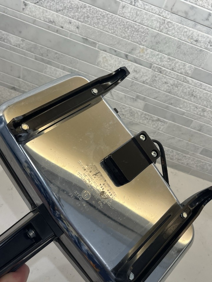 Vitantonio Pizzelle Chef 300 A Italian Cookie Maker Baker Vintage ...