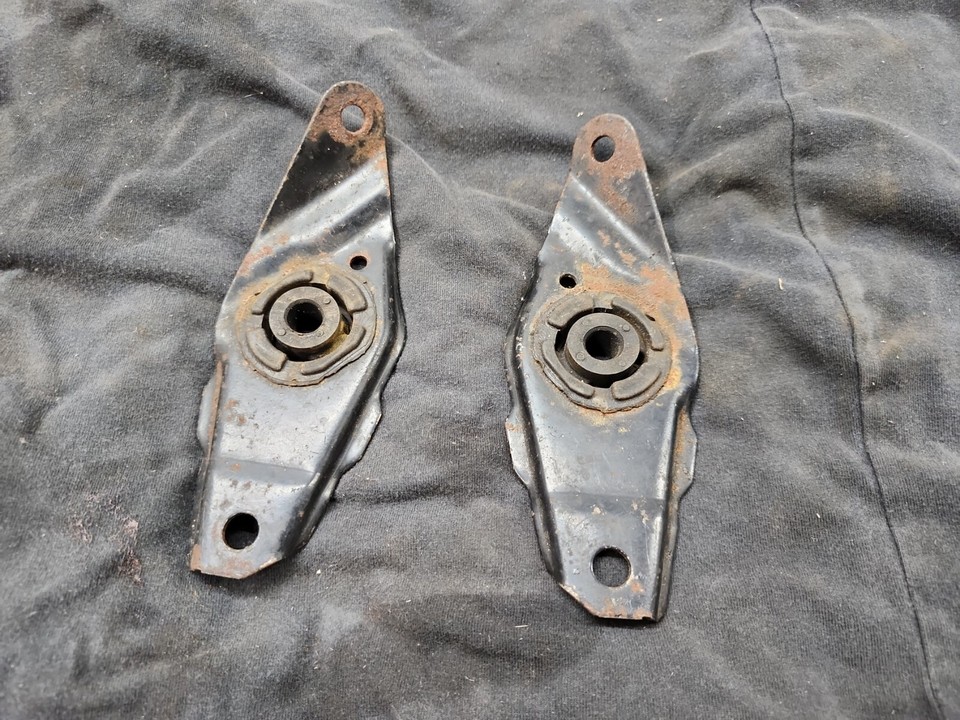 1g Dsm 4g63 Talon Radiator Mount L R Pair | eBay