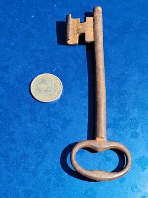 Giant Old Thick Guage French Iron Skeleton Key! Heavy Antique Metal Key ...