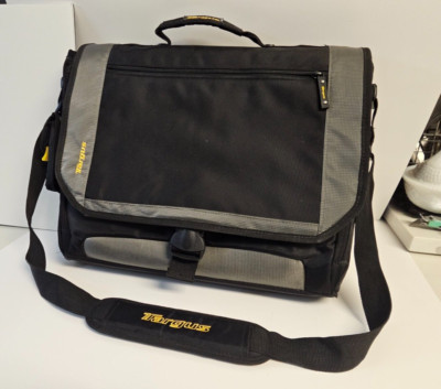 Targus Messenger Bag Lots of Pocket Sturdy Adjustable Interior Quality ...