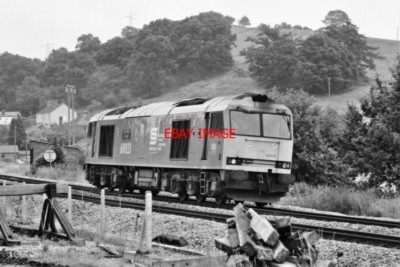 PHOTO CLASS 60 DIESEL LOCO NO 60033 POPNTRILAS MAY 2000 | eBay UK