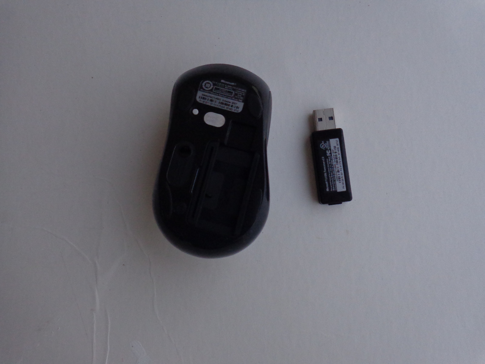 Microsoft Wireless Notebook Laser Mouse 7000 With Receiver Mac/Win USB ...