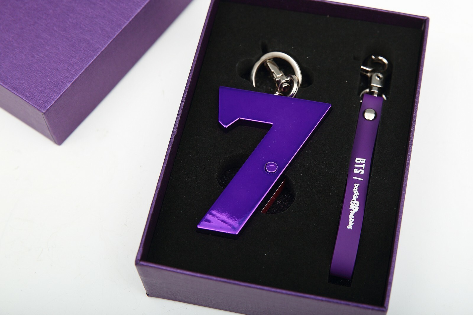 BTS x Baskin Robbins 7 Signal Light Keyring | Rare Official K-pop Merch ...