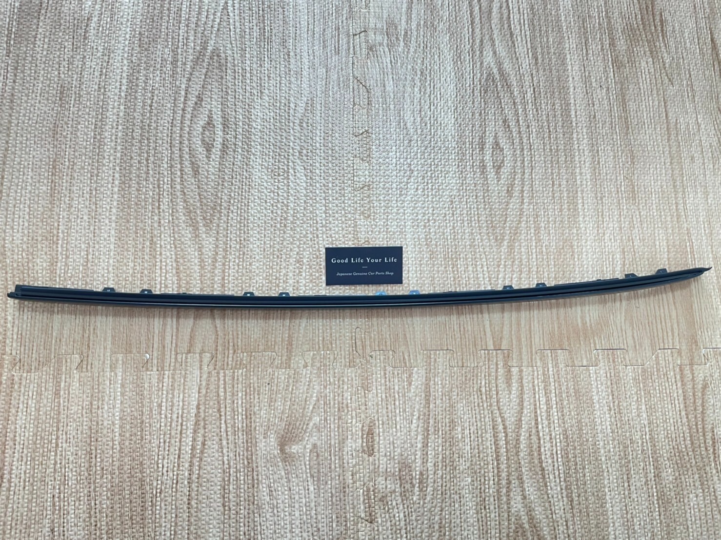 Lexus Genuine OEM 75536-60010 Driver Lower Windshield Reveal Molding ...