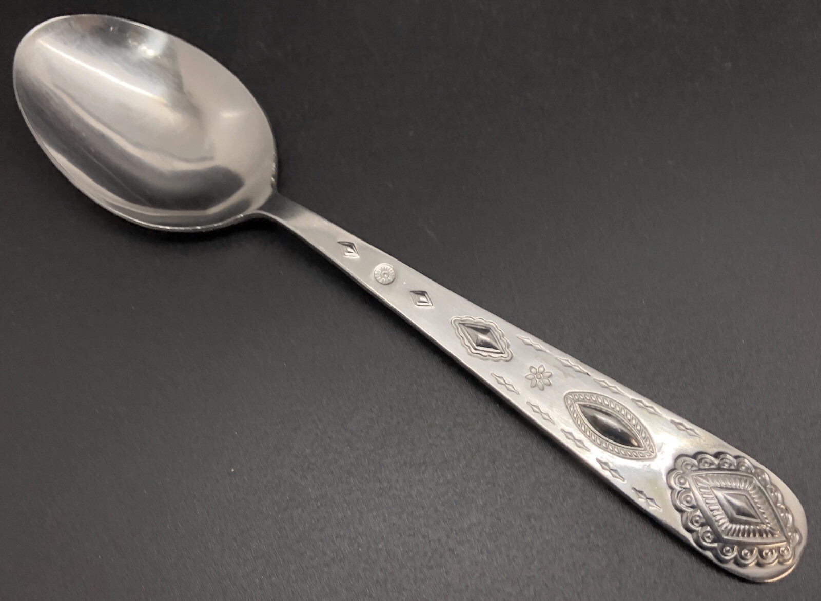 Supreme Towle 18/8 Stainless Steel MESA 7" Soup Spoon (RF1077) | eBay