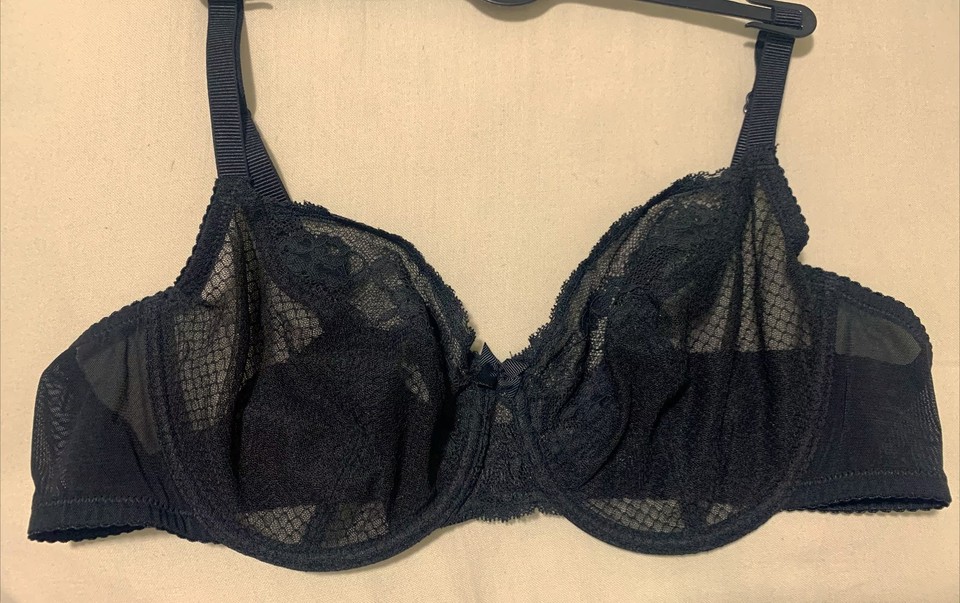 M&S BLACK UNDERWIRED, FULL CUP BRA WITH LACE TRIM – Size 40A | eBay UK