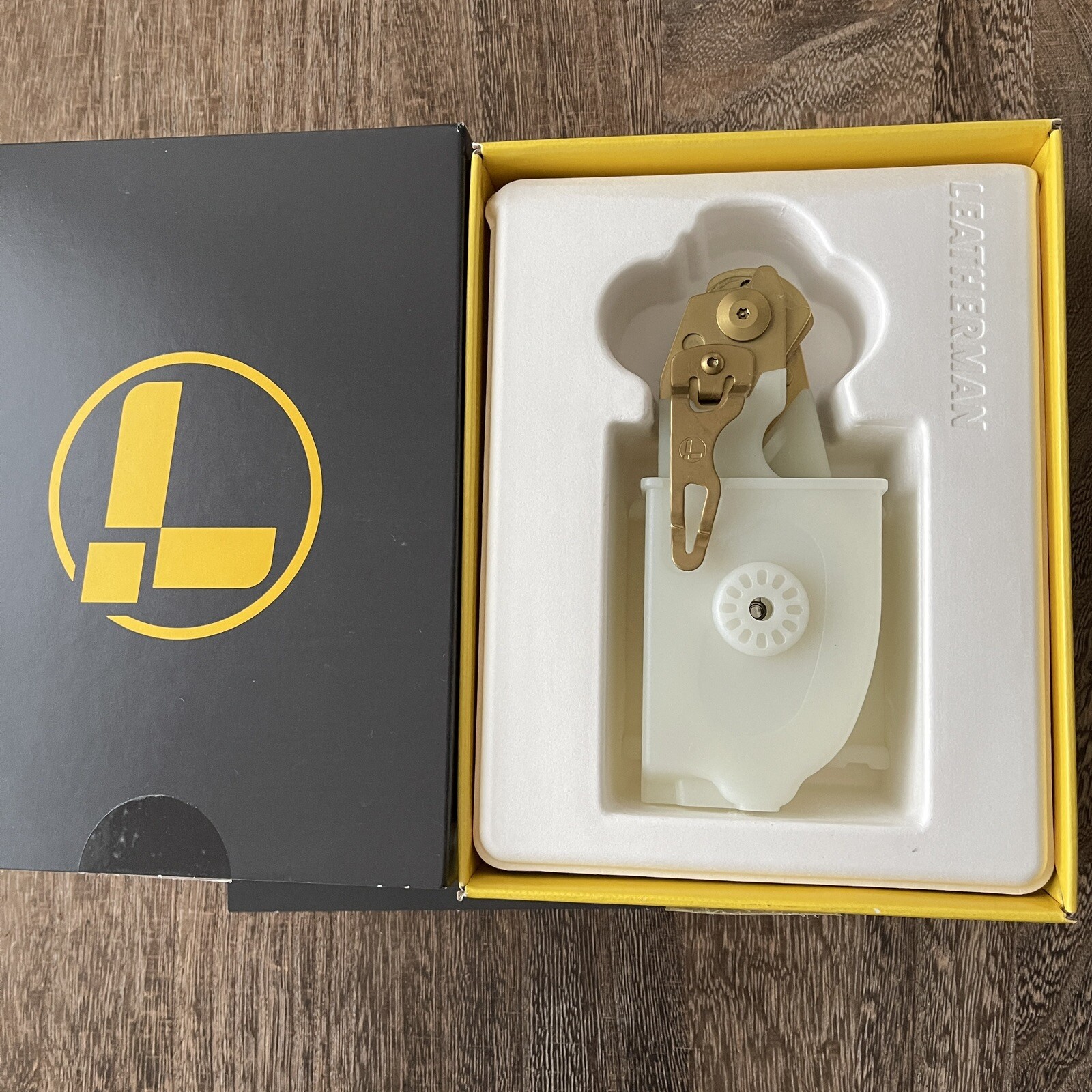 Leatherman Raptor Limited Edition Glow Gold Multitool. Leatherman ...