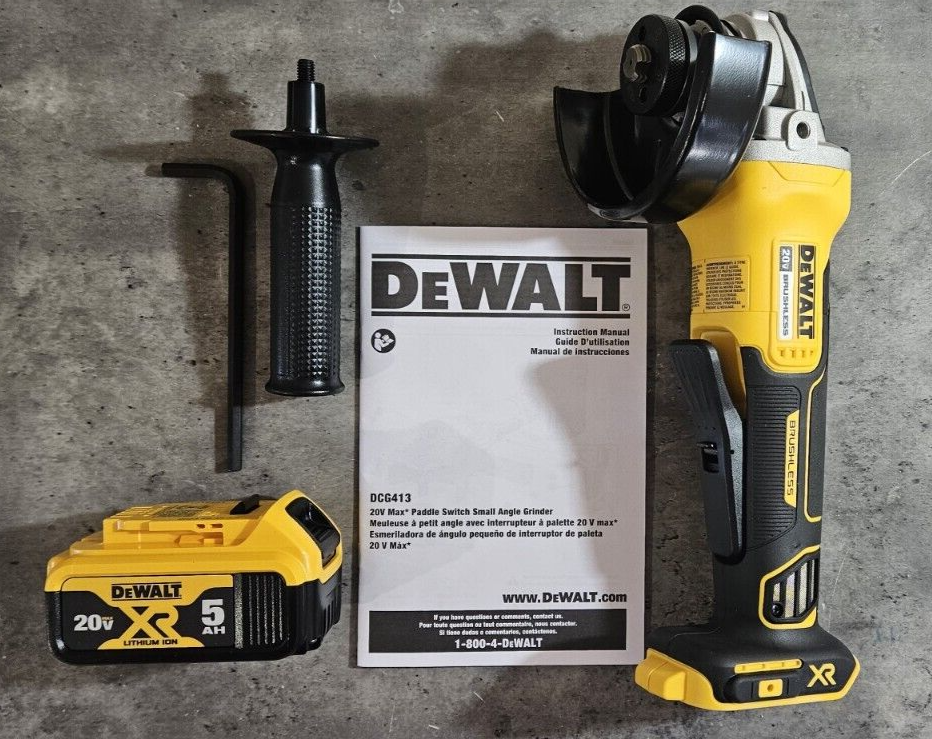 DeWalt 20v Max XR 4.5" Brushless Angle Grinder DCG413 & DCB205 5AH ...