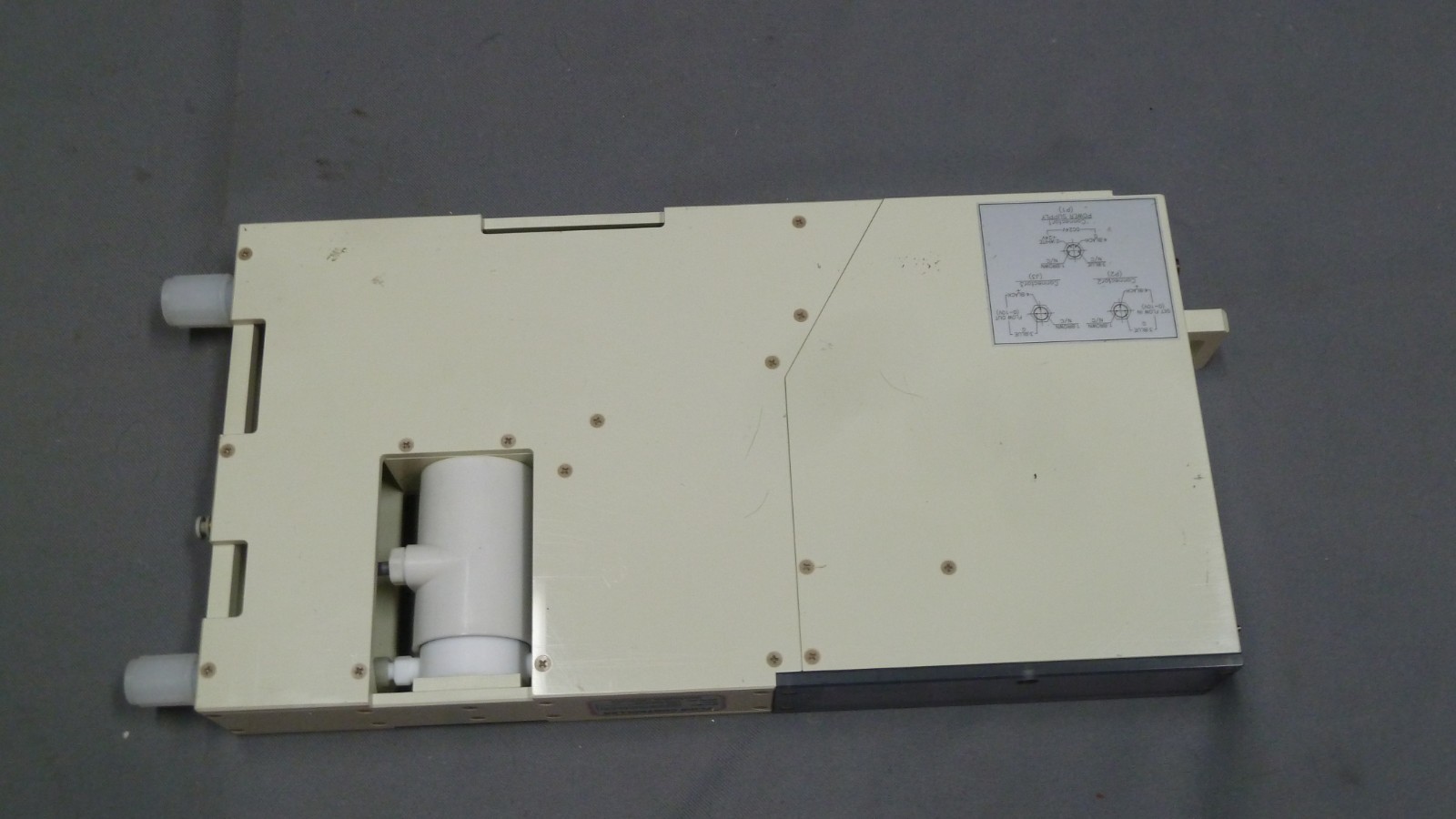 Malema MFC-8000-T2104-052-P-001 FLOW CONTROLLER Rev 004 F04-720110-22 ...