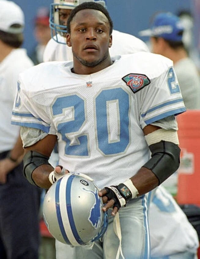 Barry Sanders Running