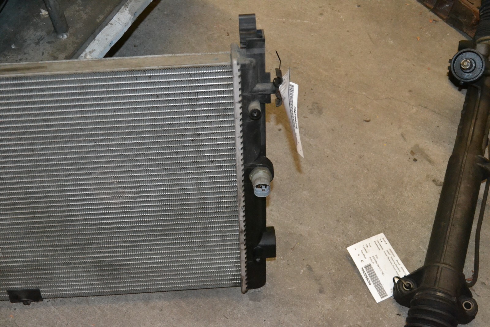VW T4 EUROVAN OEM AXK Radiator 7D0 121 253 | eBay
