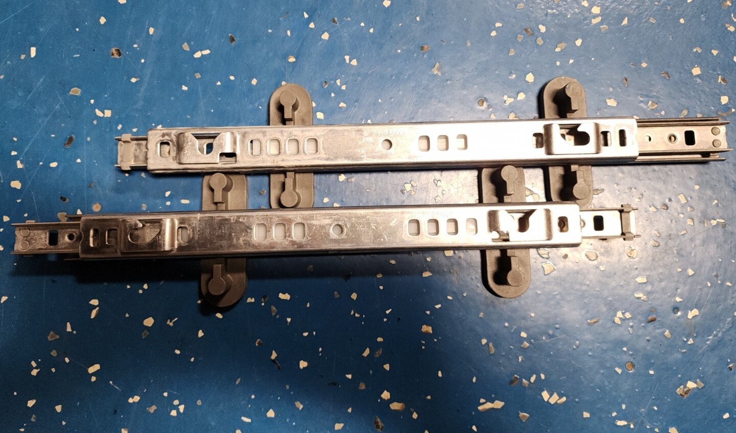 Whirlpool Dishwasher slide rail Track Kitchenaid W10914015 W10914016 ...