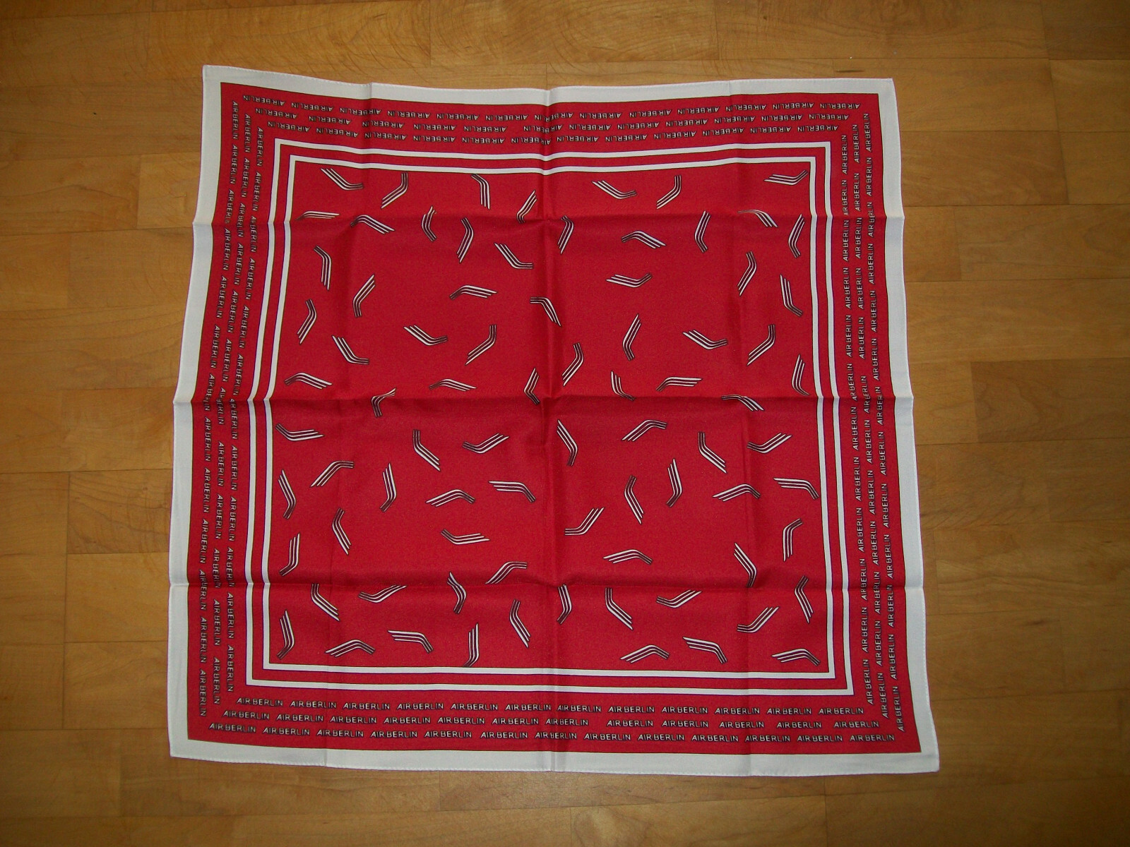 Air Berlin Uniform Stewardess Flugbegleiterin Tuch Halstuch airberlin ...