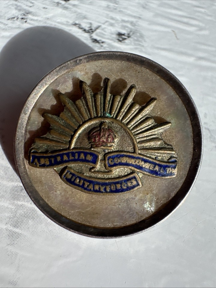 WW1 AIF SWEETHEART BROOCH RISING SUN BADGE MOTHER OF PEARL REAL SILVER ...