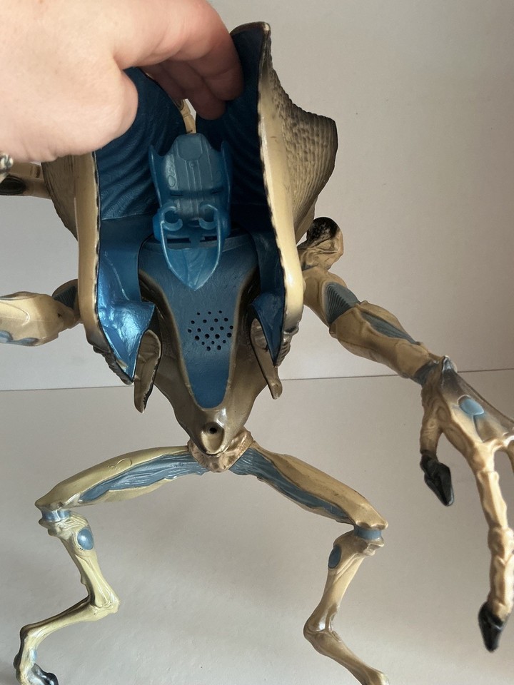 Independence Day ID4 Alien Supreme Commander 14” Figure Trendmasters ...