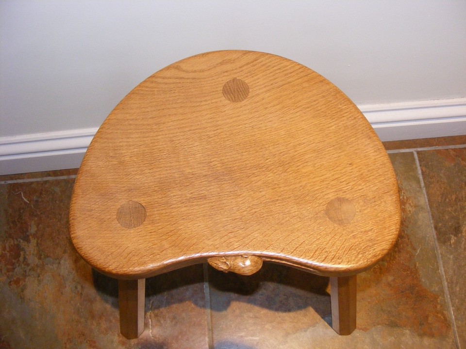 VINTAGE ROBERT MOUSEMAN THOMPSON OAK KIDNEY SHAPED DISHED COW STOOL ...