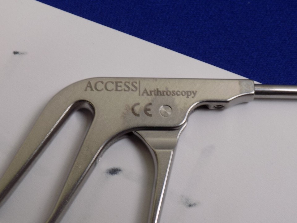 F4 Symmetry Access Surgical Arthroscopy Punch, 5.0mm Straight, Round ...