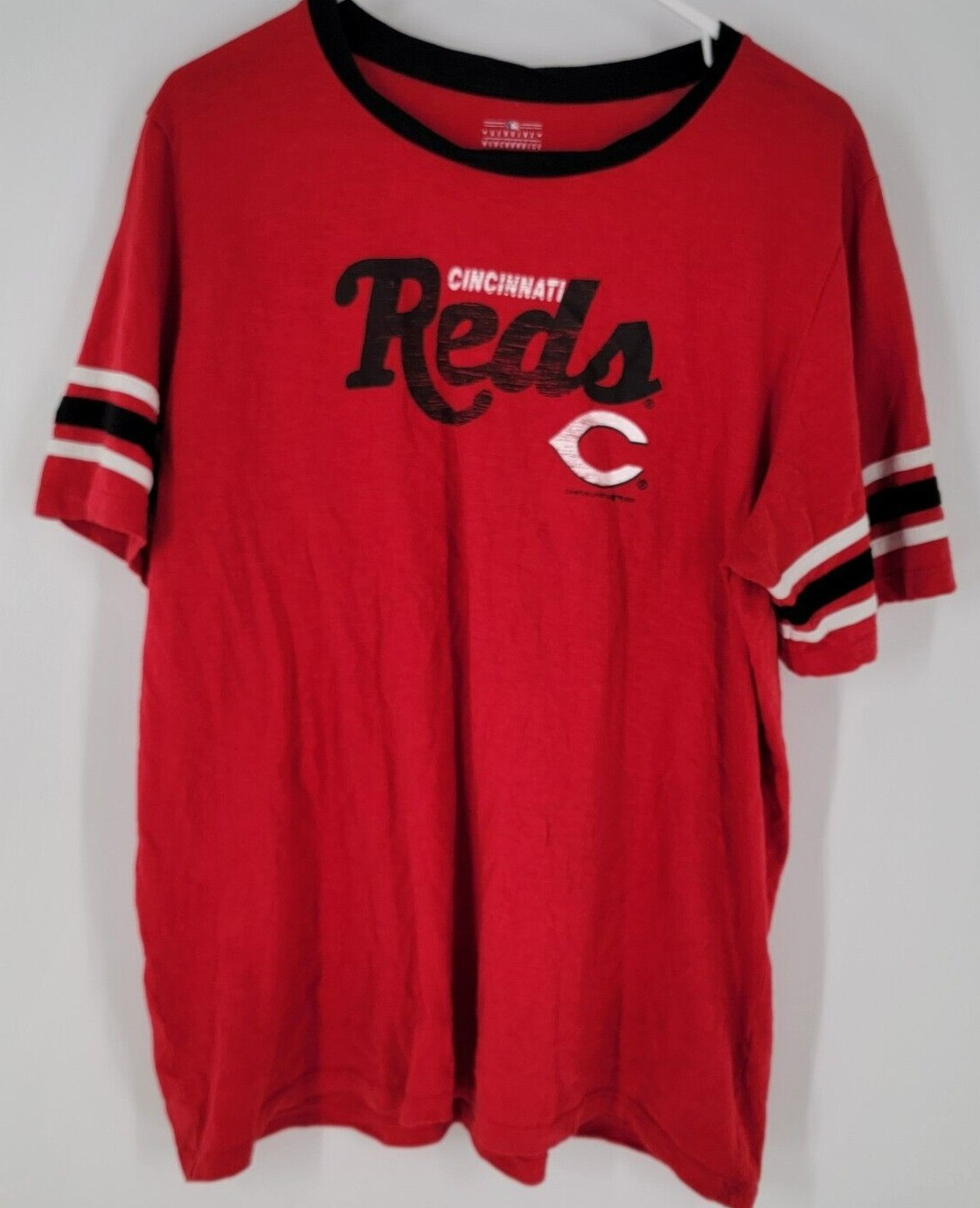 Genuine Merchandise By Campus Lifestyle Cincinnati Reds Women's T-Shirt ...