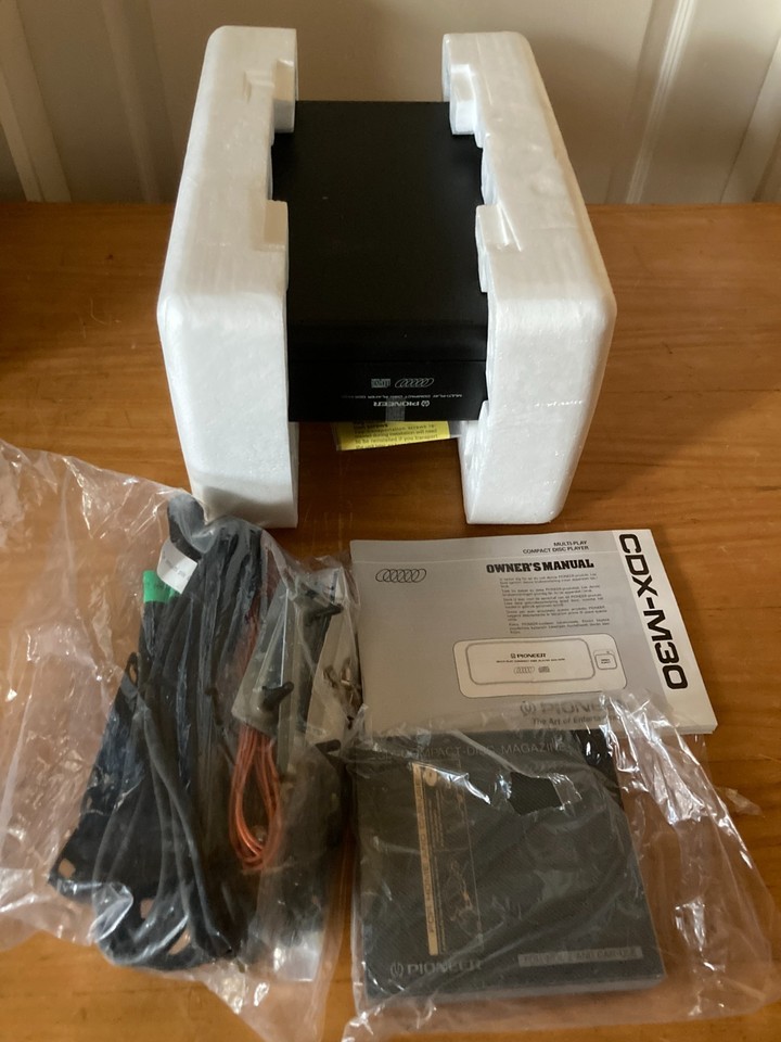 Pioneer DEX M400RDS + CDX M30 + GEX T70RDS + CD RD100 x 2 Car Audio ...