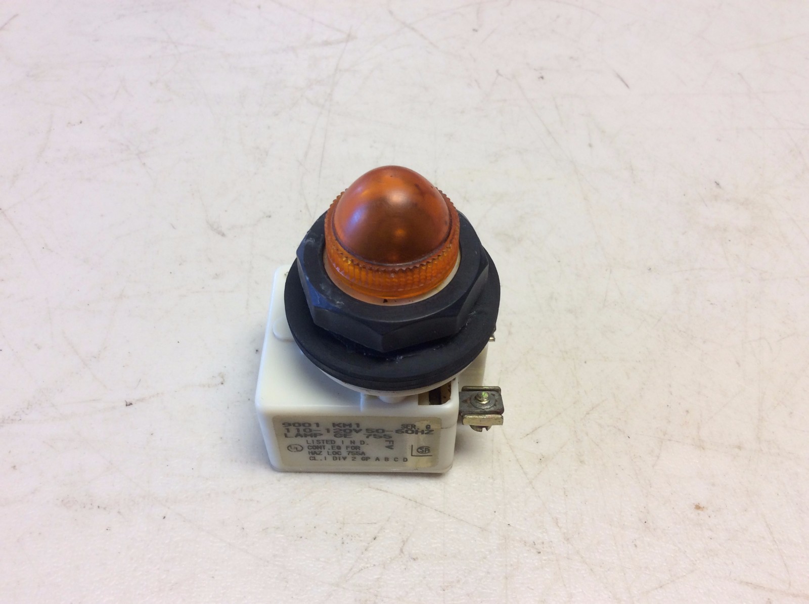 Square D 9001KM1 Orange Amber Illuminated Indicator 9001 KM1 | eBay