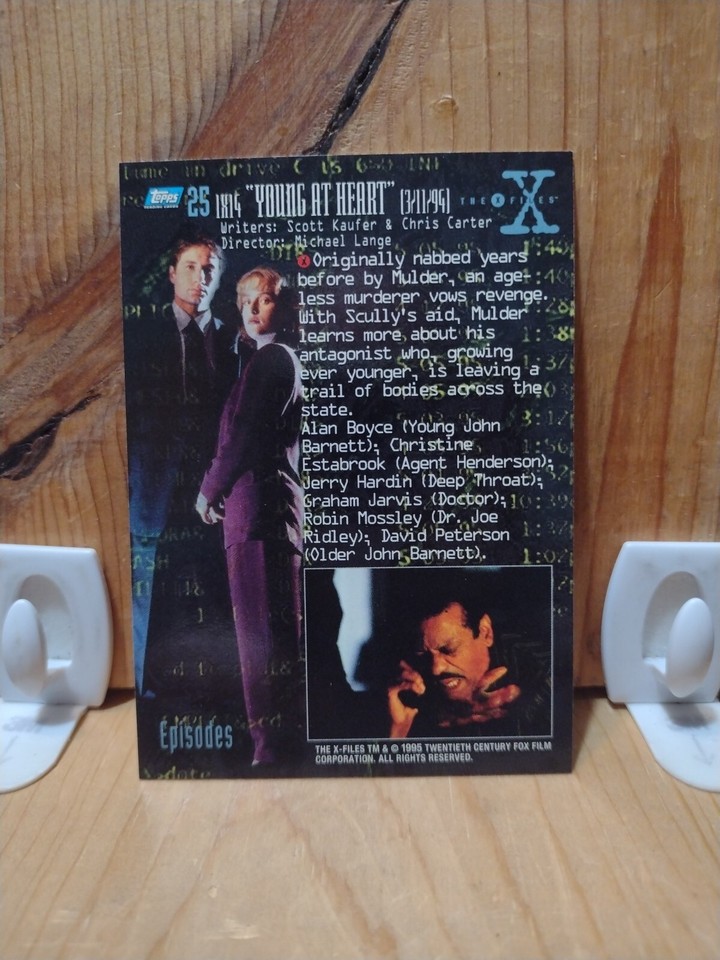 1995 Topps The X-Files CARD: #25. Episodes. YOUNG AT HEART. FA1 | eBay