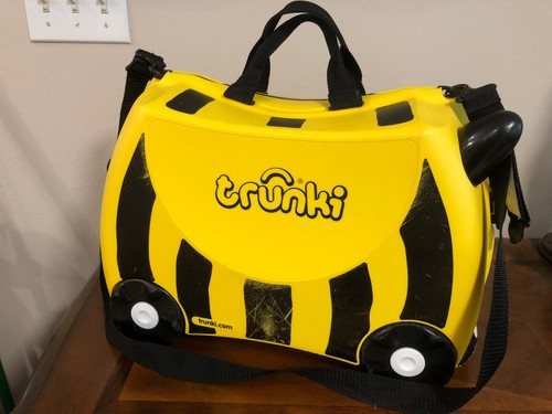 Melissa & Doug Trunki Bernard Bee Kids Ride-On Carry-On Luggage Yellow ...