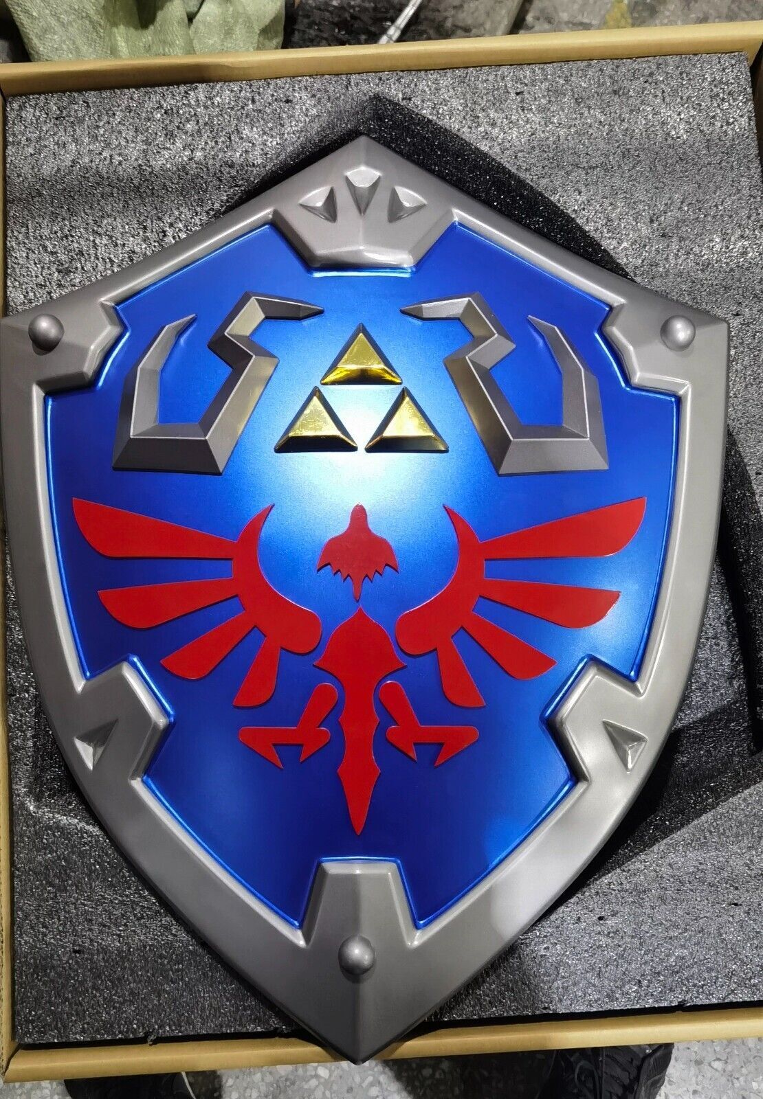 Legend of Zelda Link's Hylian Shield 1:1 Life Size All metal Expert ...